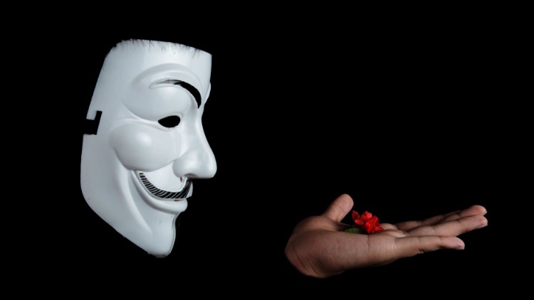 How to Detect Fake Profile on dating sites
